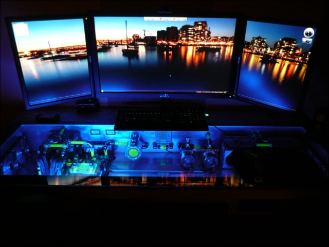PC Desk Build - Server rentals :: NFOservers.com